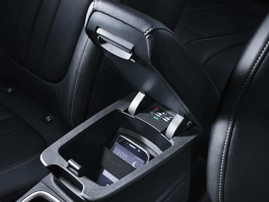 Opel Grandland X HYBRID4 | SUV | Plug-in Hybrid | Opel UAE