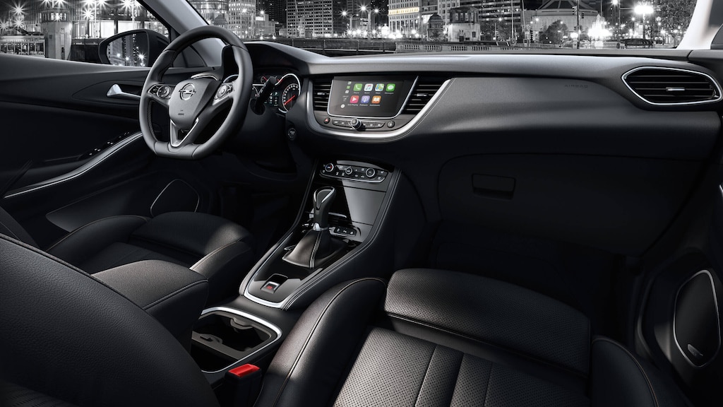 Opel Grandland X HYBRID4 | SUV | Plug-in Hybrid | Opel UAE